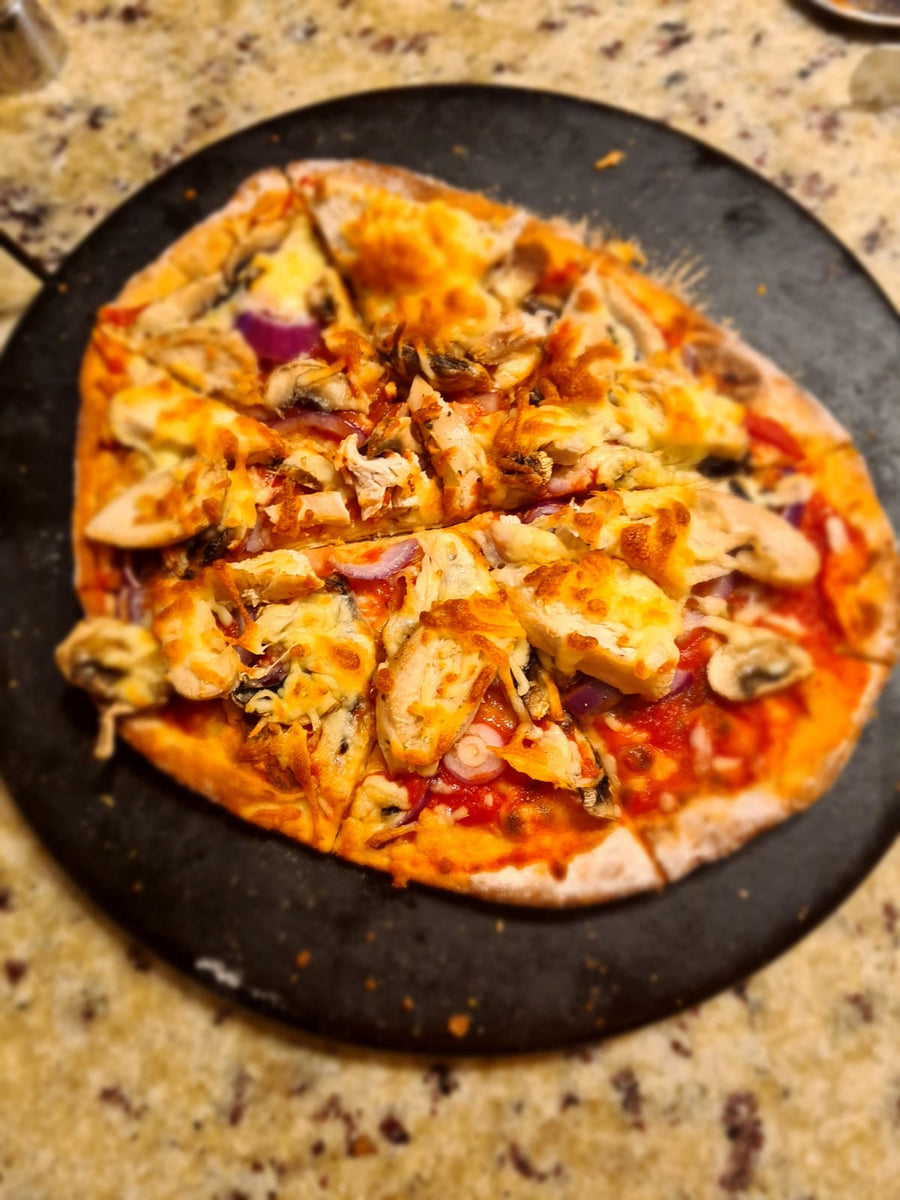 Home Made Pizza with Topping of Choice – LiFT